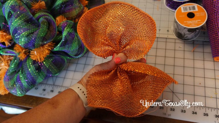 Deco Mesh Halloween Wreath with Witch's Hat Tutorial - Under a Texas Sky