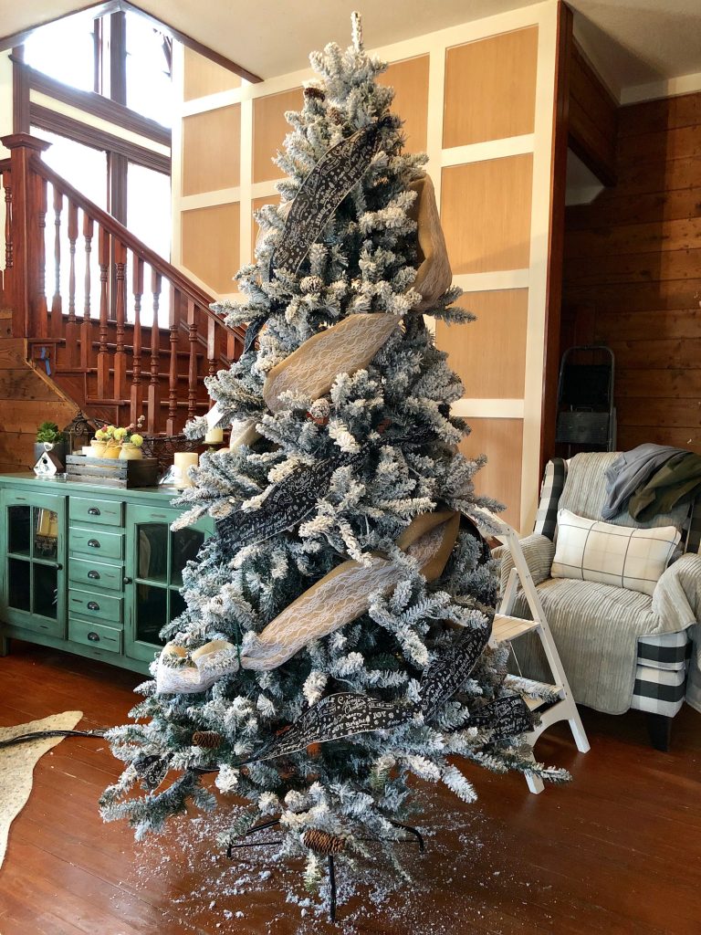 Rustic Christmas Tree Decor - Under a Texas Sky